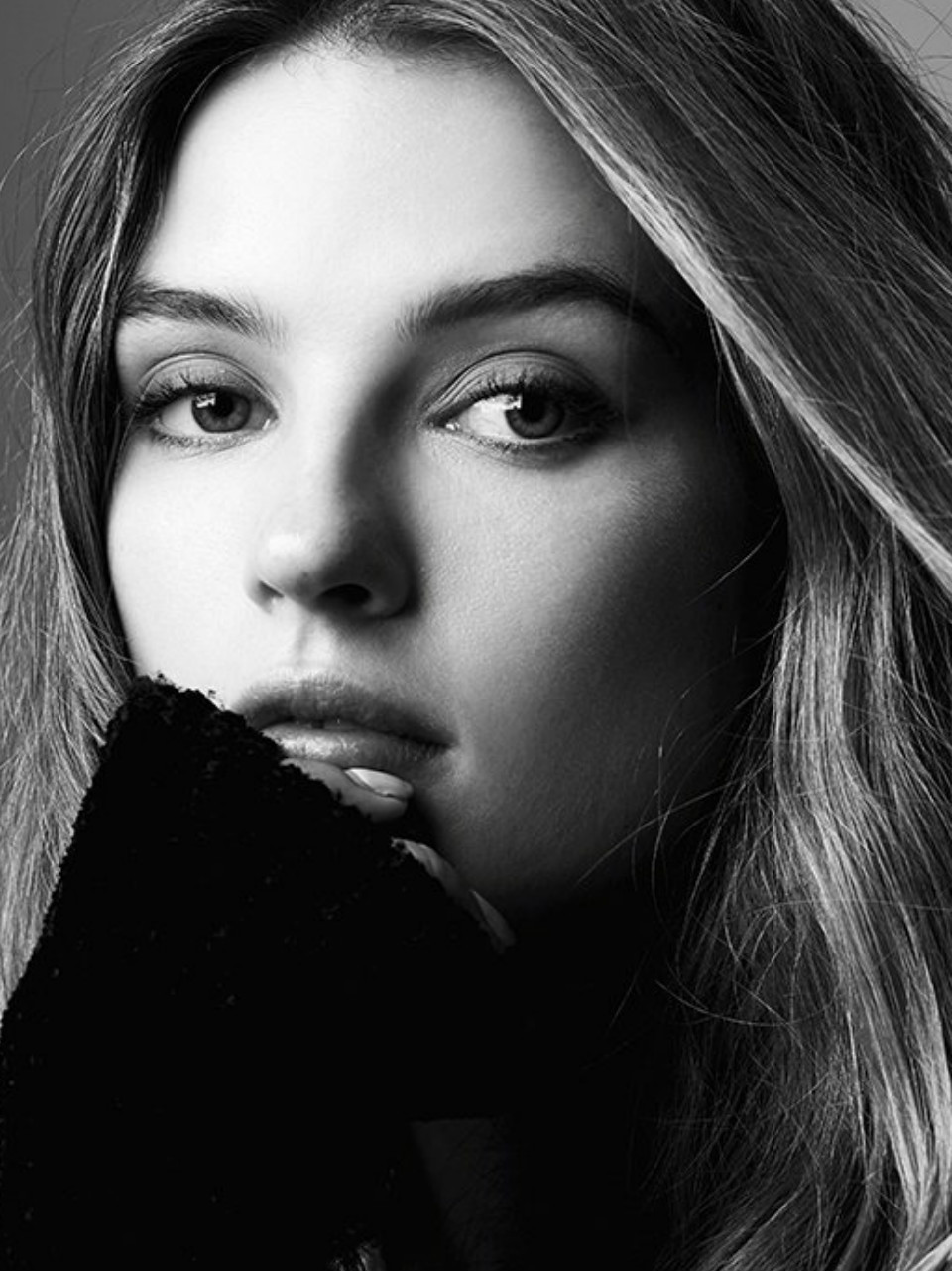 AMANDA MONDALE by Kult Models London – Model Agency, United Kingdom